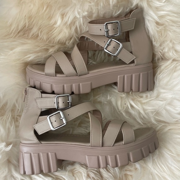 Rouge Helium | Shoes | Rouge Helium Strappy Chunky Lug Sole Ankle Strap ...